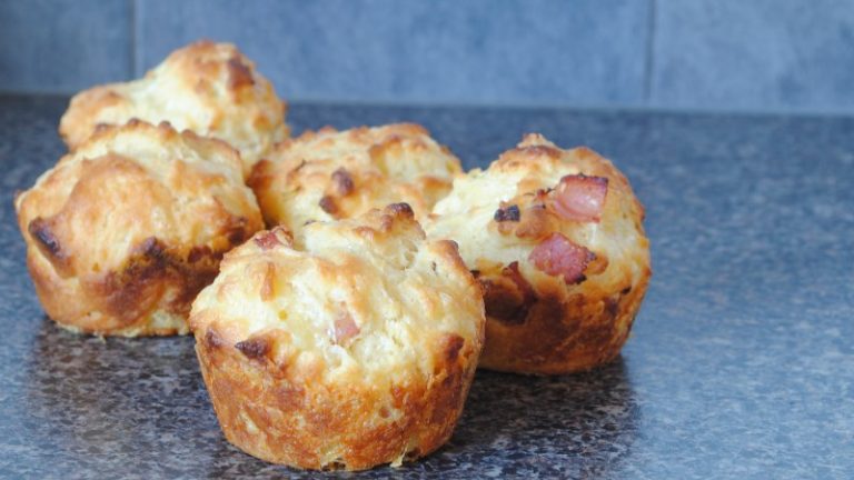 Bacon and Cheese Muffin Recipe - Old Skool Recipes